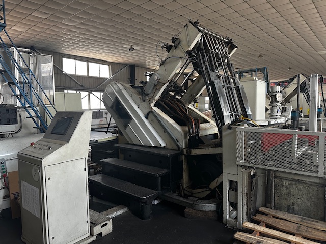 Mach4Food | Complete Sacmi PTC 027 Line with PMC-300 Liner